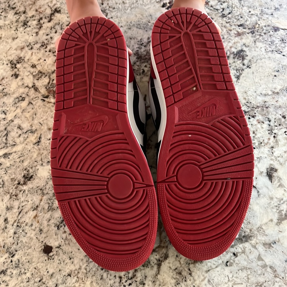 100% Authentic Air Jordan One Low “Bread Toe” Sneaker… - Gem